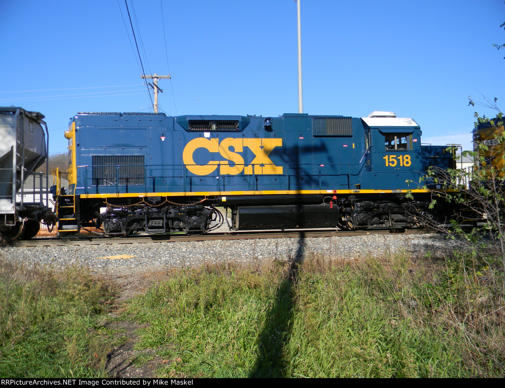 CSX 1518